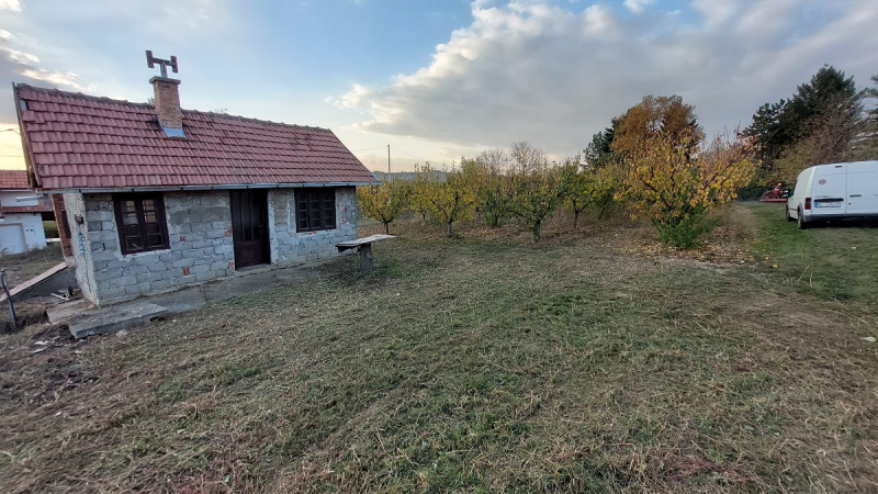 Oglas - Vikendica (kucica 30m2) Grocka-Pudarci - 28000 € - Srbija ...